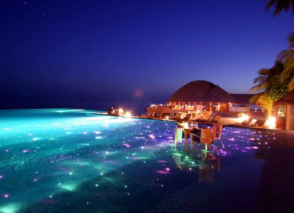 Nightlife in Maldives – 12 Best Bars, Beach, Nightclub – Swan Tours